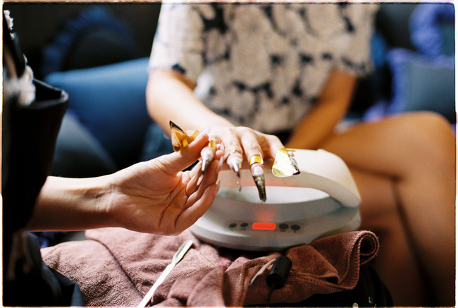Nàng 9X tạo nên bộ nail độc cho Suboi: Cử nhân chuyên ngành Kinh doanh ...