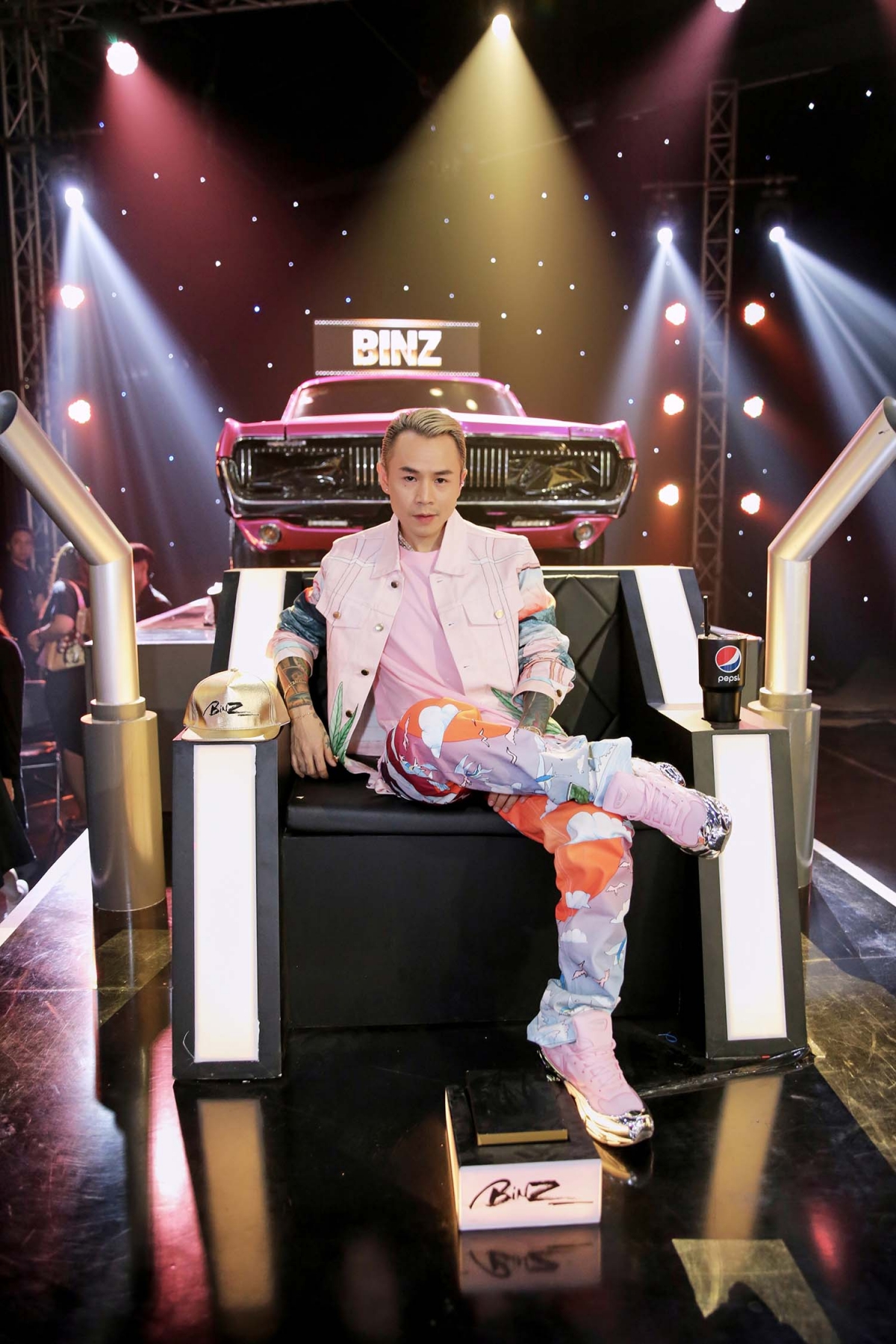 "Lỡ miệng" tiết lộ giá căn nhà đang ở là 28 tỷ đồng, nam rapper Binz ...