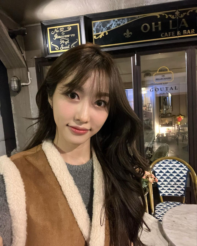 Đây mới là nữ idol được chủ tịch tập đoàn CJ Group hơn 29 tuổi tài trợ ...