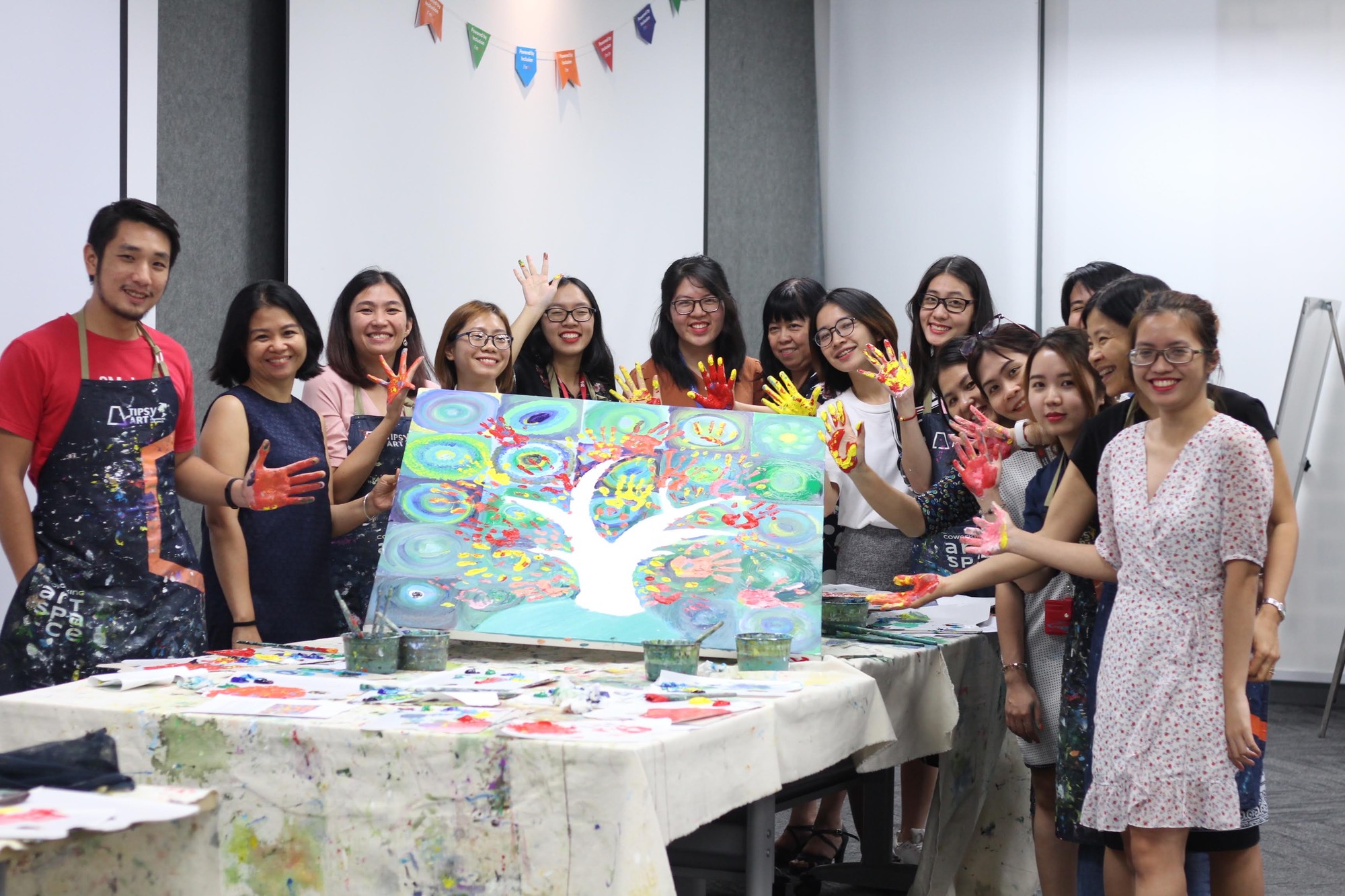 Tipsy Art - startup khiến 4 cá mập tranh giành từ Shark Tank Việt Nam ...