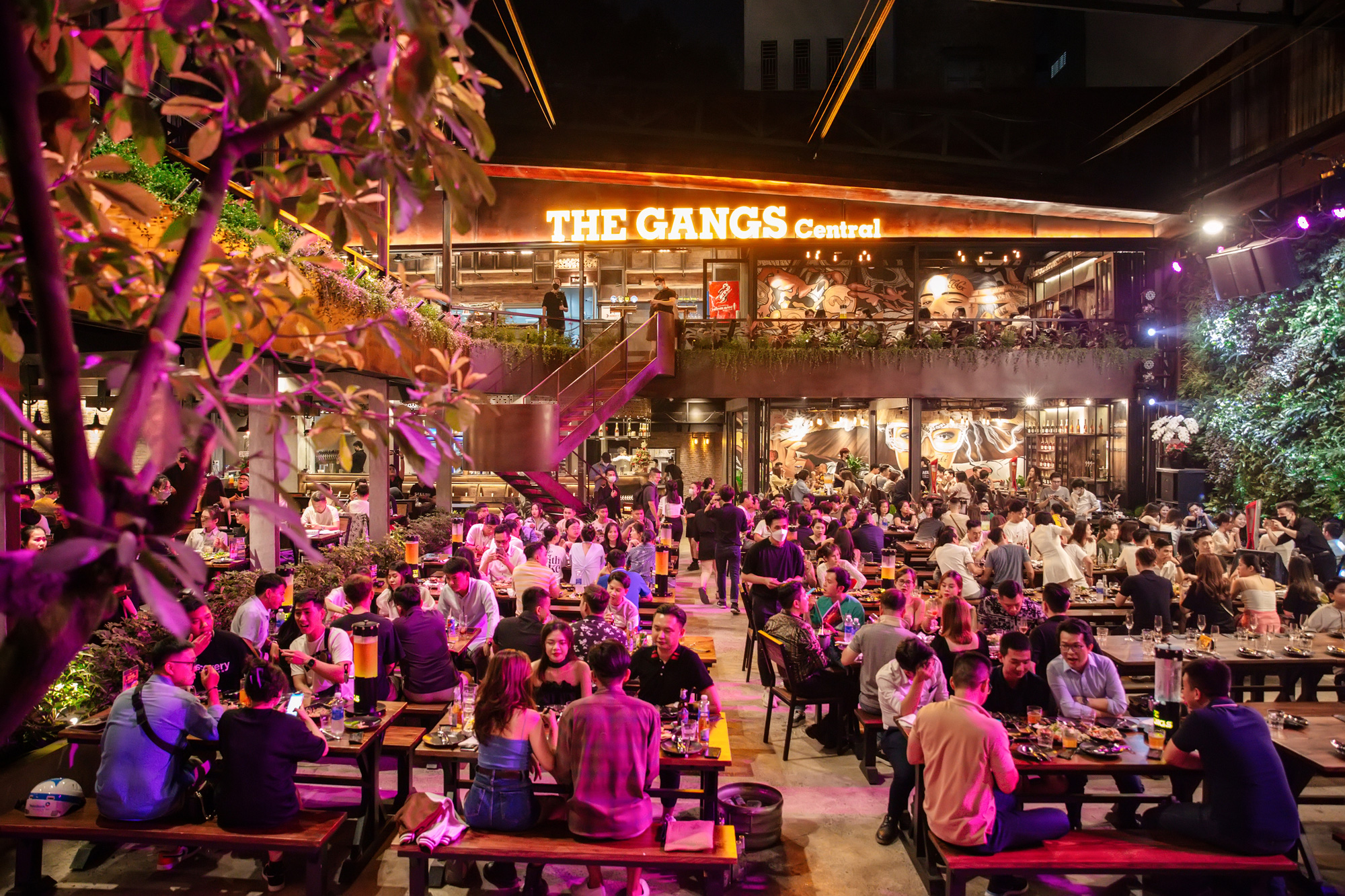 Câu chuyện kinh doanh từ The Gangs