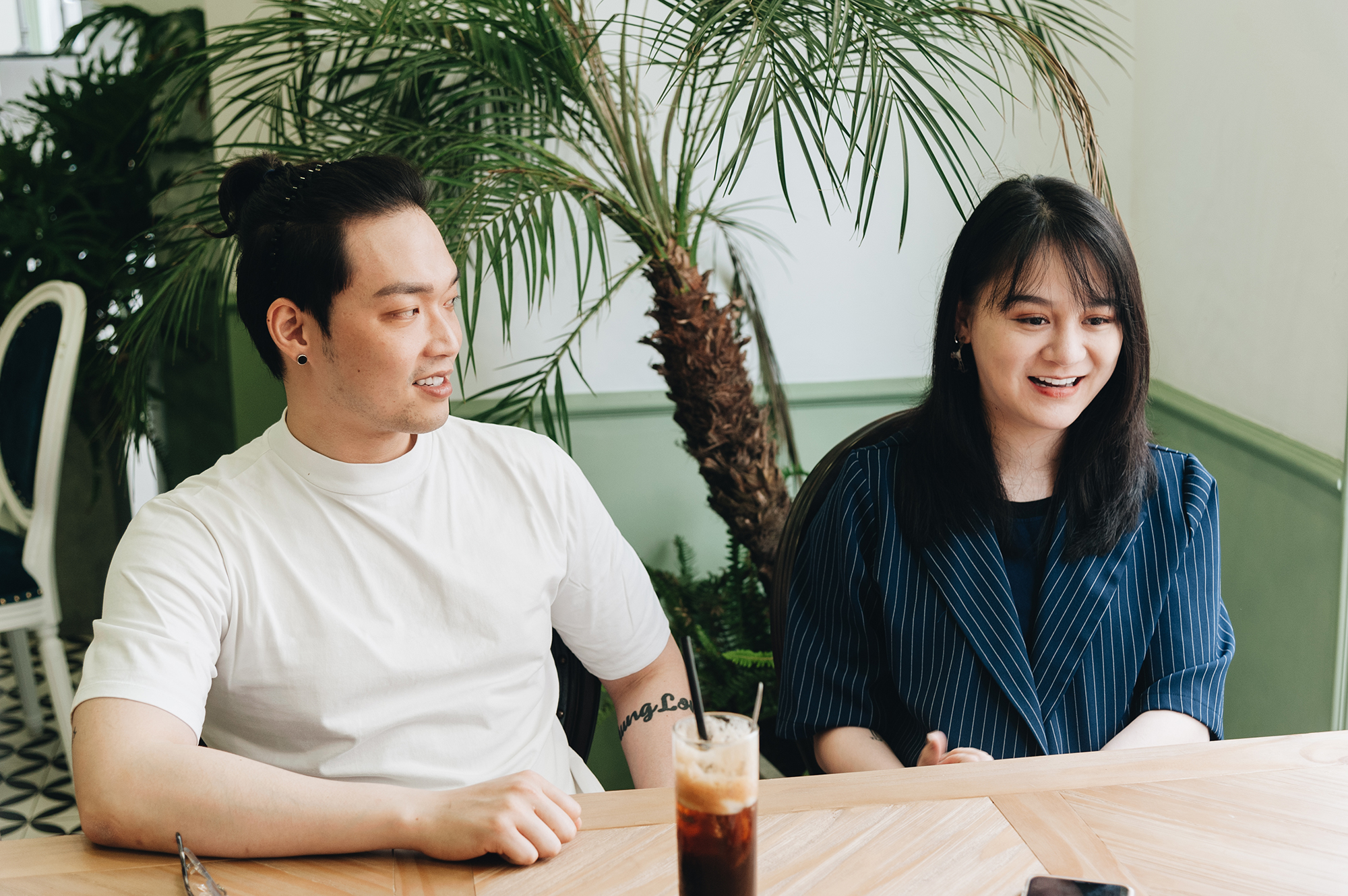 Yêu nhau 9 năm, chơi TikTok 2 năm, ‘ông hoàng, bà hoàng quảng cáo ...