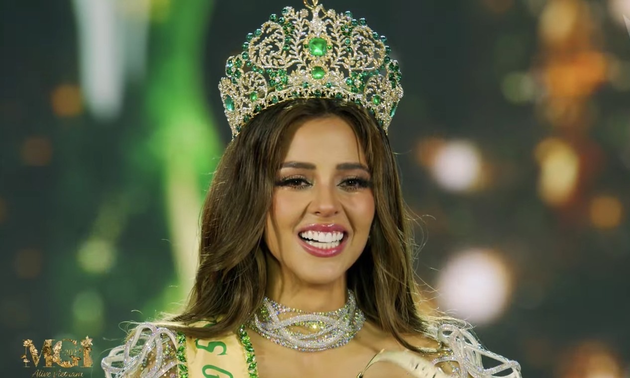 Pro5 Tân Miss Grand International 2023: 14 tuổi đã làm người mẫu, sở ...