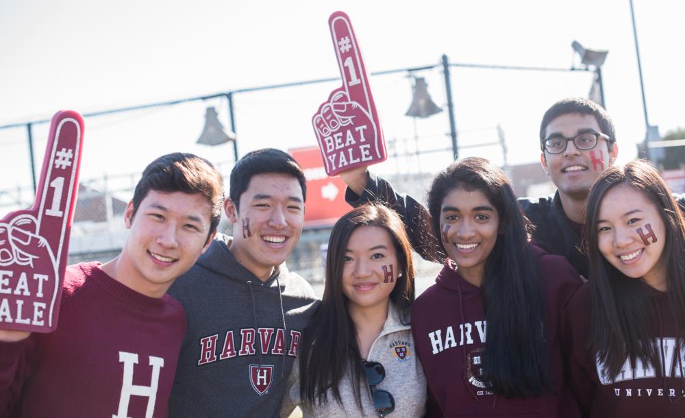 Tất tần tật những điều kiện nhận học bổng Harvard: Có khó khủng khiếp ...