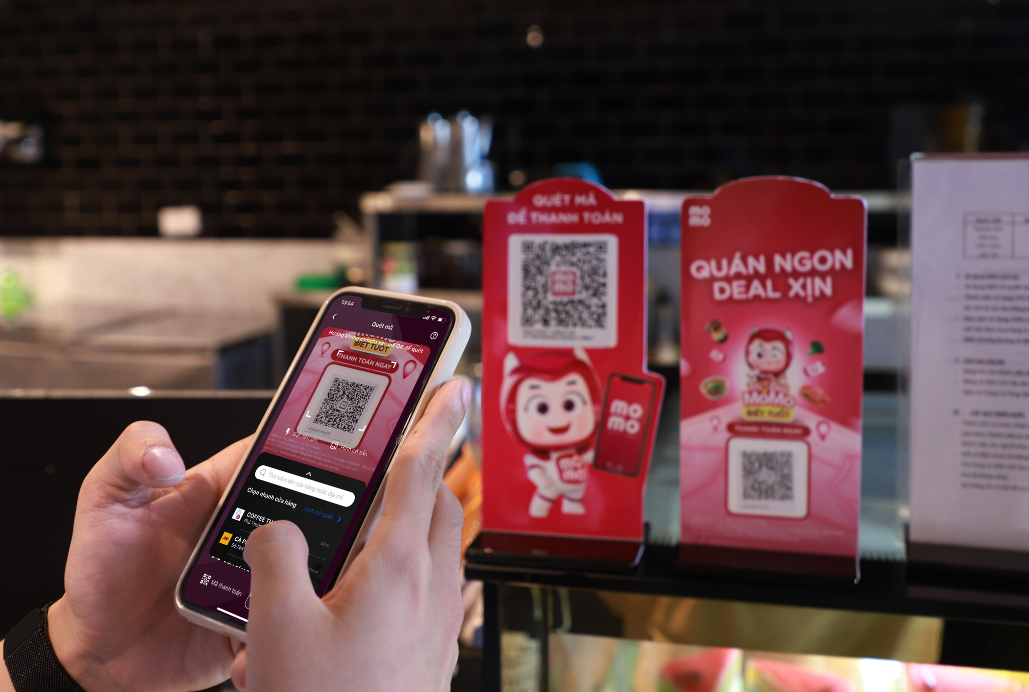Từ mã QR bé tí đến giấc mơ "AliPay" của MoMo: Cung cấp cẩm nang bán ...
