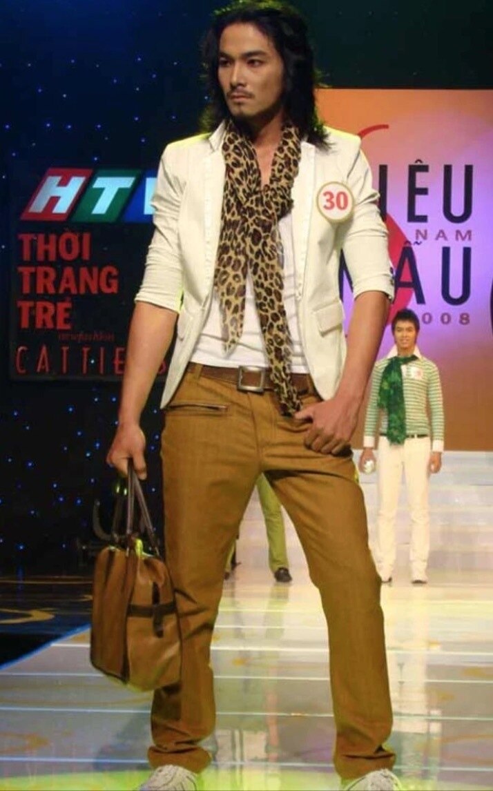 'Nam thần màn ảnh' Quách Ngọc Ngoan thay đổi thế nào sau nhiều năm làm ...