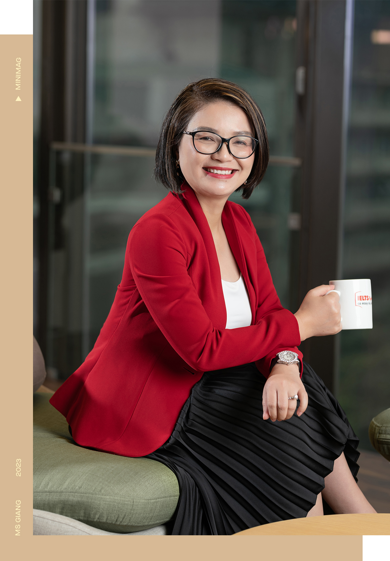 Người chị ruột đồng hành với Ms Hoa trong 10 năm truyền cảm hứng tiếng ...