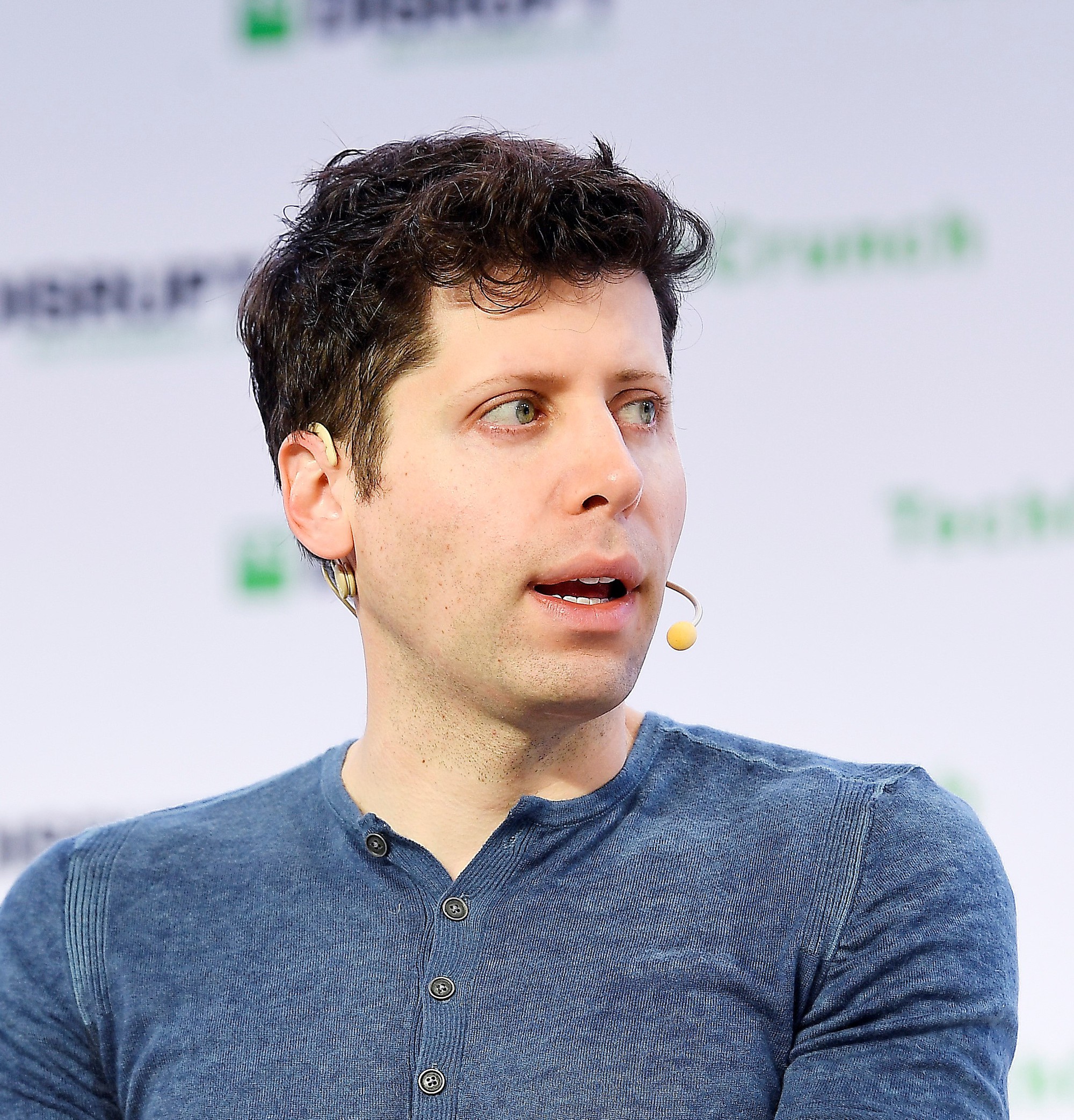 Ông chủ Open AI Sam Altman: Những công ty nói sa thải nhân viên vì AI ...