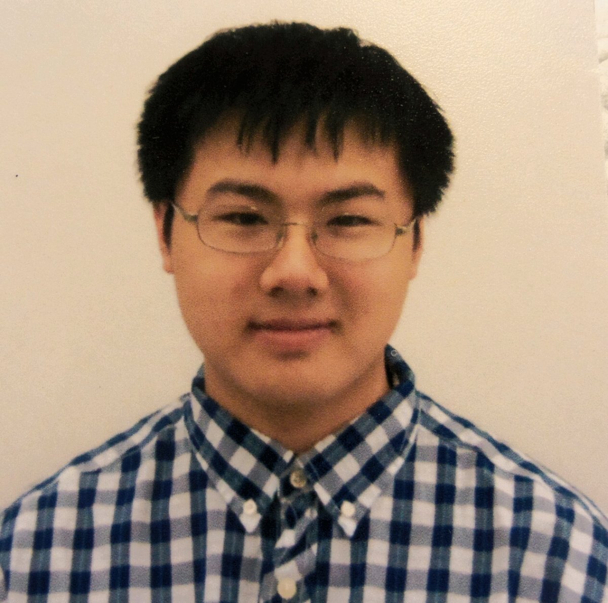 Điểm ACT và SAT hoàn hảo, tốt nghiệp 4,67/5, ngoại khóa xuất sắc, vẫn ...