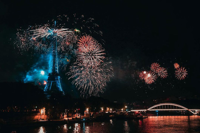 Gặp Aileen Adalid, cô gái xinh đẹp 24 tuổi vừa du lịch khắp thế giới ...