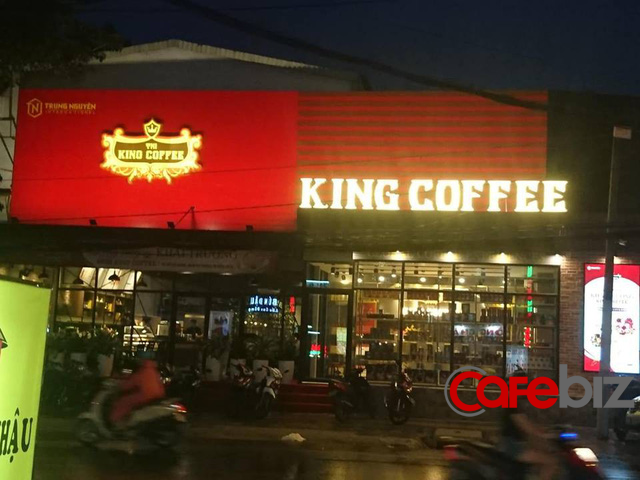 Bên trong quán cafe King Coffee của vợ "vua cà phê Trung Nguyên" có gì?
