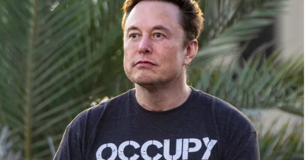 Đặc quyền của tỷ phú làm CEO 3 công ty cùng lúc: Áp lực doanh số, Elon ...