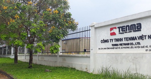 Công an làm việc với Trưởng đoàn Kiểm tra thuế Cty TNHH Tenma Việt Nam