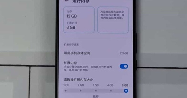 Điện thoại đầu tiên trên thế giới có RAM 20 GB, gấp 5 lần laptop bình ...