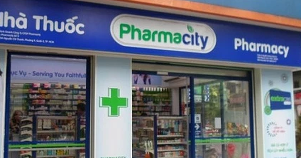 Dẫn đầu về số lượng cửa hàng, Pharmacity bị Long Châu vượt qua doanh ...