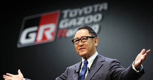 CEO Toyota từ nhiệm
