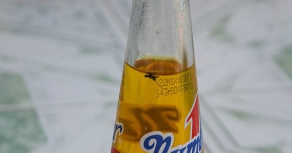 Vụ “Con ruồi trong chai Number 1”: Khủng hoảng là do “ghét cái thái độ”